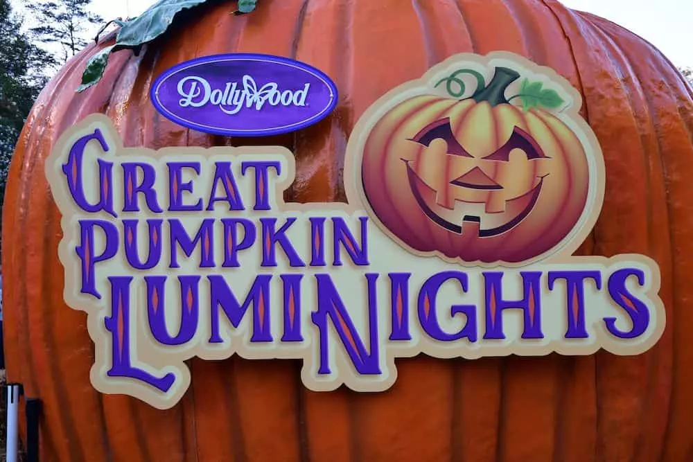 Ultimate Guide to the Harvest Festival at Dollywood